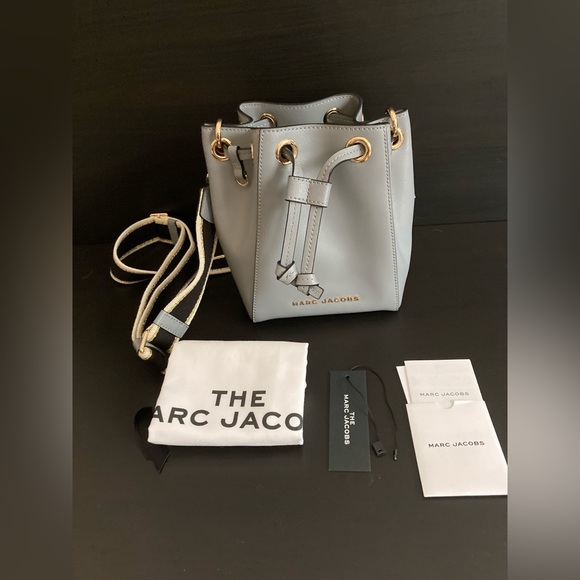 Marc Jacobs | Bags | Marc Jacobs Bucket Bag | Poshmark